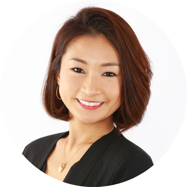 唇にニキビができる原因とは？ヘルペスとの違いや治療方法も | with BEAUTY